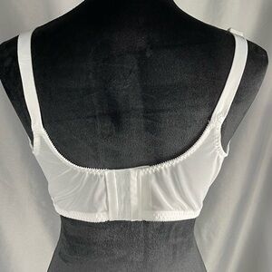 Bali | Intimates & Sleepwear | Hanes Brand Bali Classic Support Under ...